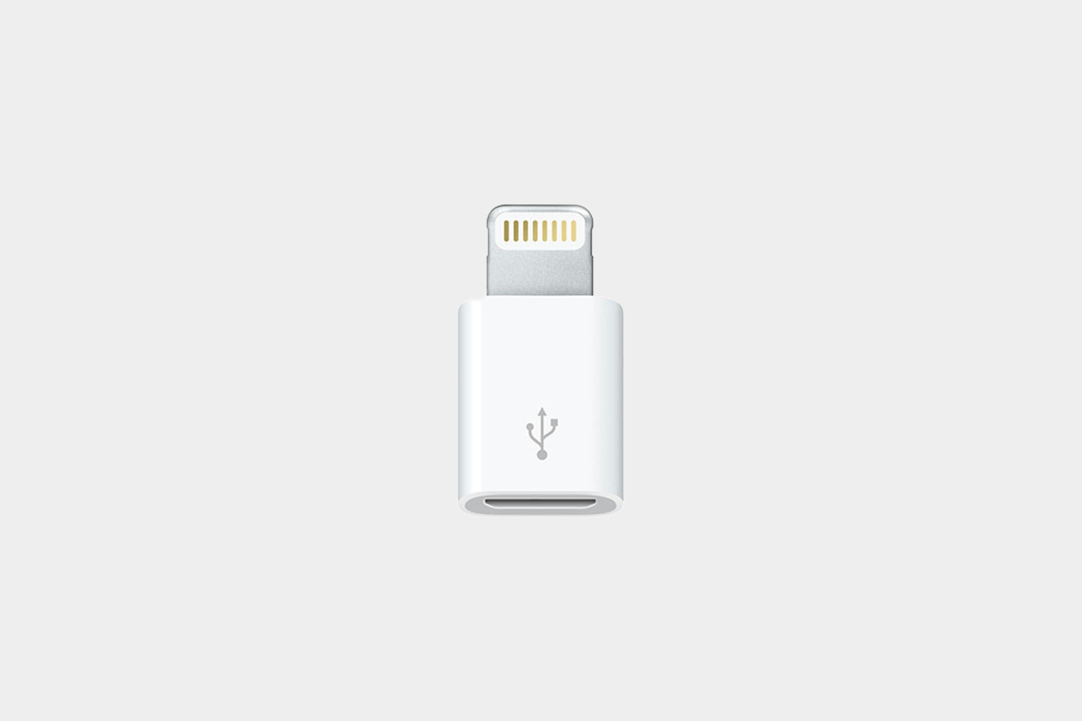 Apple Lightning to Micro USB Adapter Quick Look | Pack Hacker