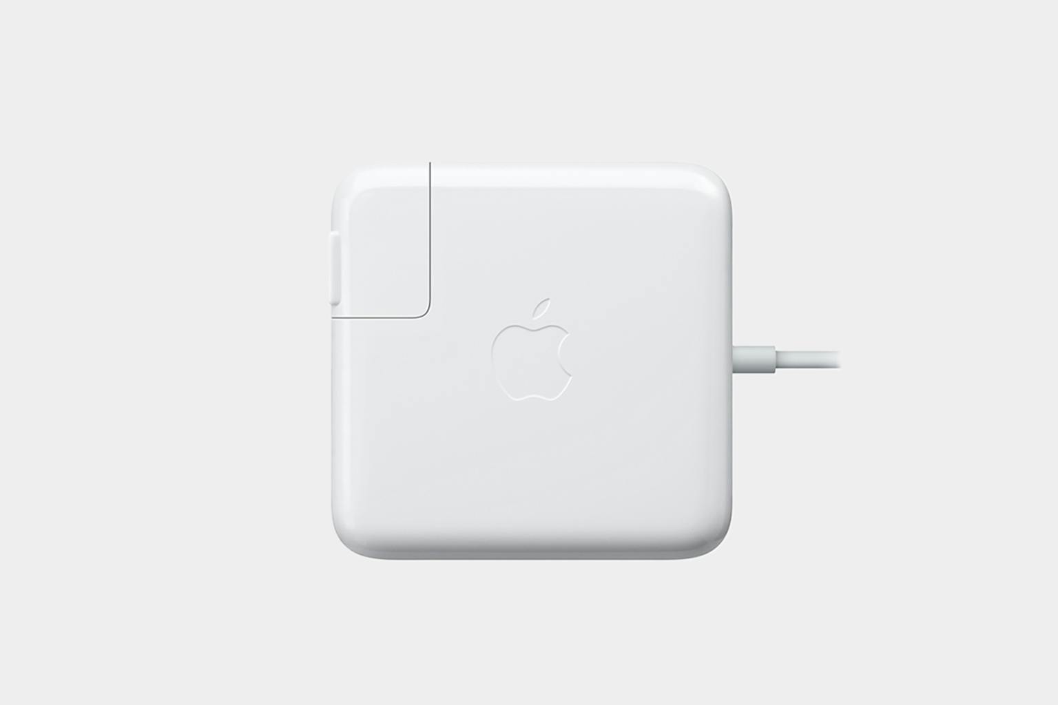 Apple MacBook Pro Power Adapter Quick Look | Pack Hacker