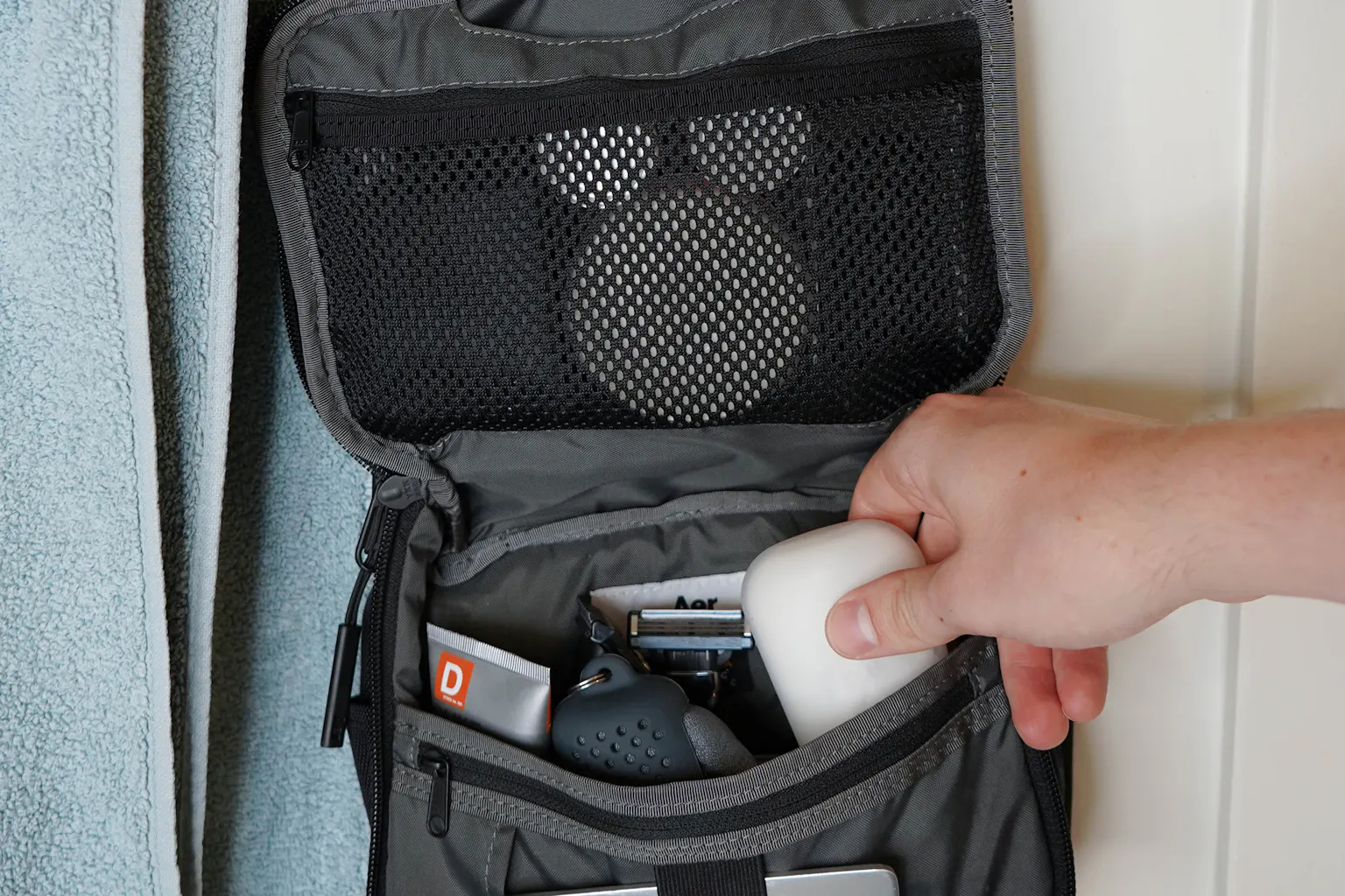 Aer Travel Kit for Toiletries | Review: 8.4/10 | Pack Hacker