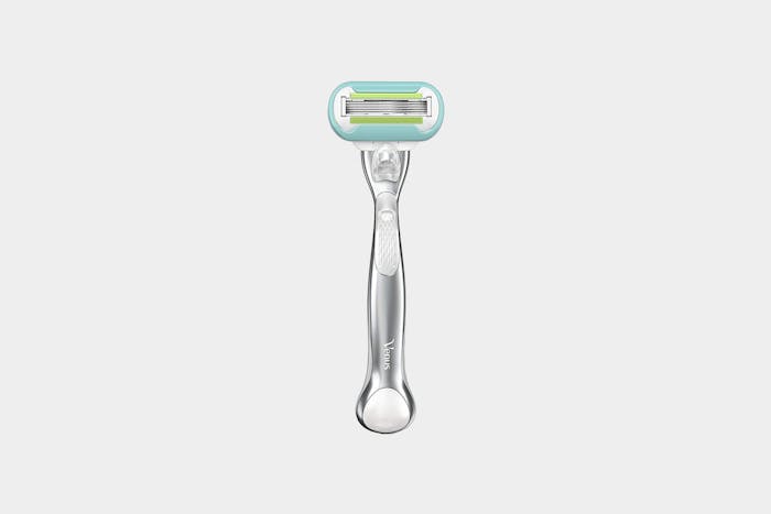 Gillette Venus Platinum Extra Smooth Razor | Pack Hacker