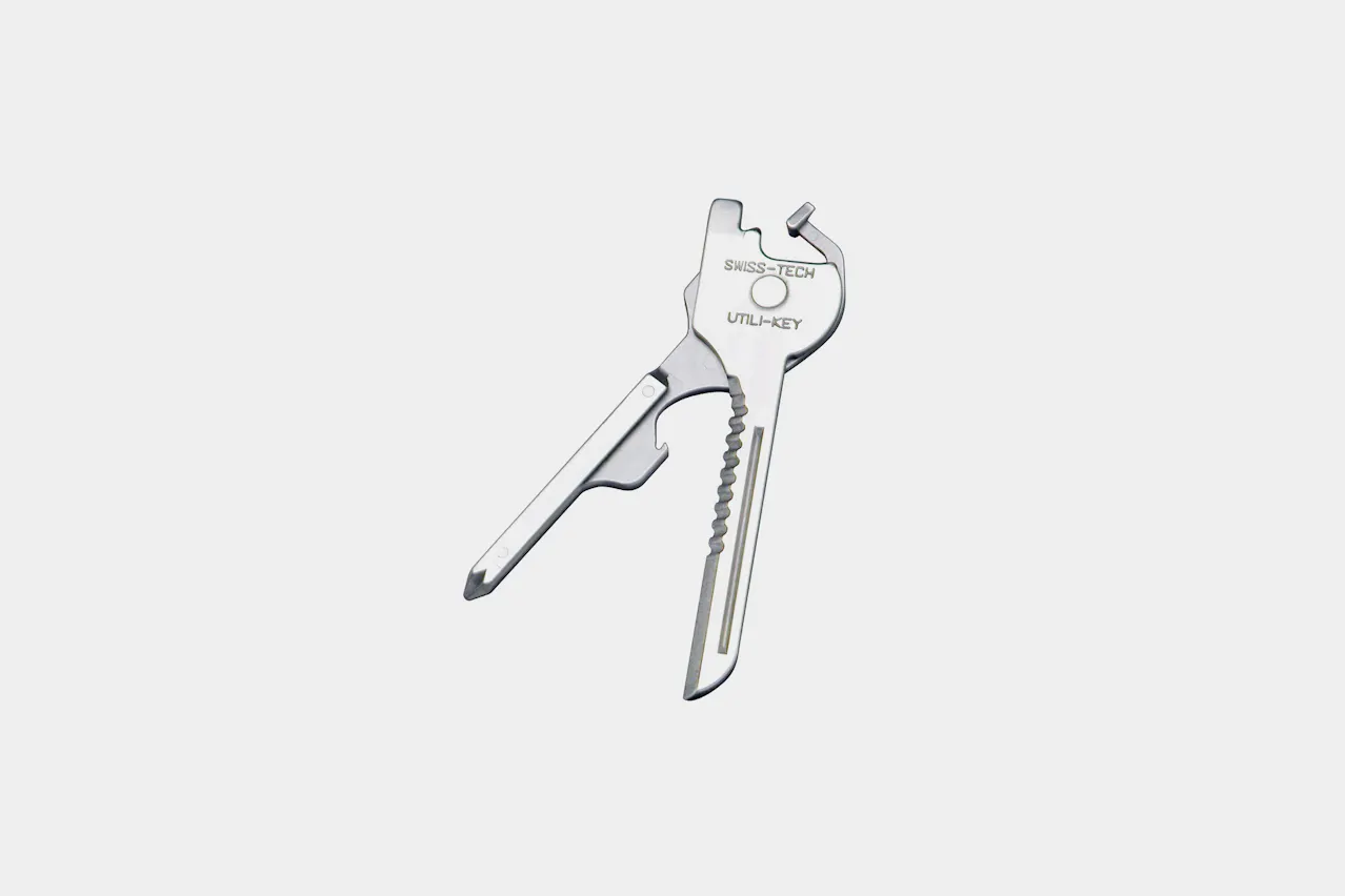 Swiss+Tech Utili-Key Review (discreet multi-tool) | Pack Hacker