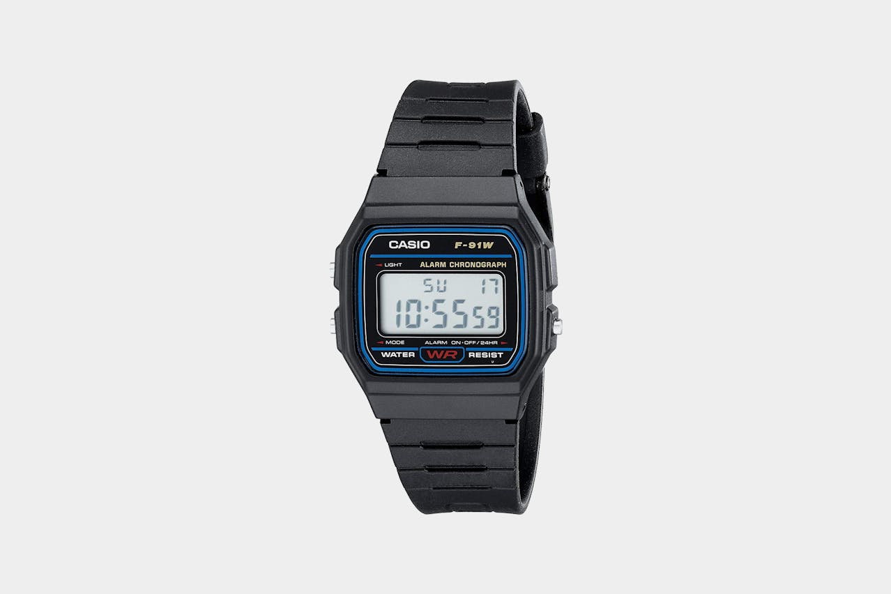 Casio F-91W Digital Watch | Pack Hacker