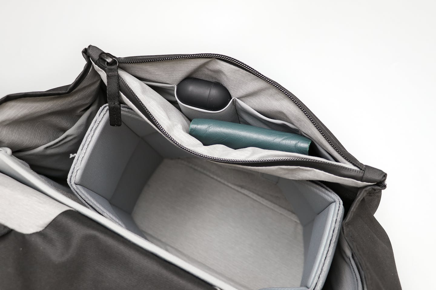 Peak Design Everyday Messenger 13L V2 Review | Pack Hacker