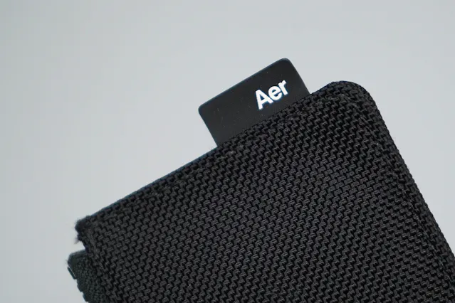 Aer Cardholder Wallet Review | Pack Hacker