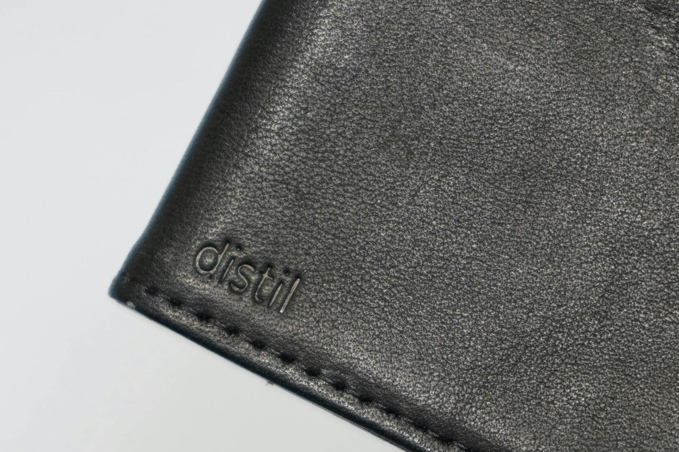 Distil Union Wally Micro Review (Minimalist Wallet) | Pack Hacker