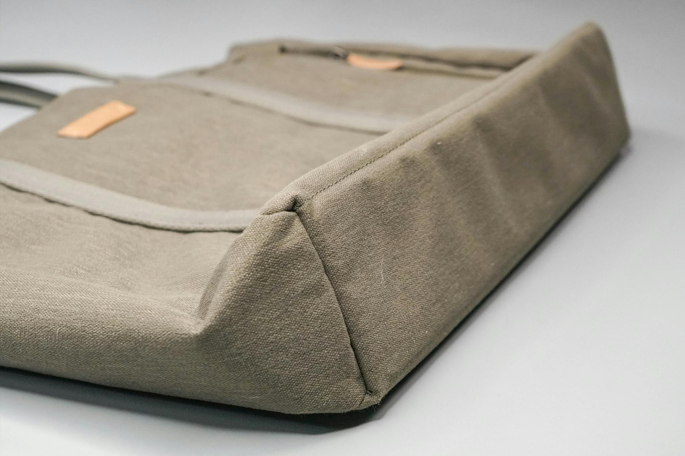 Bellroy Classic Tote Review | Pack Hacker