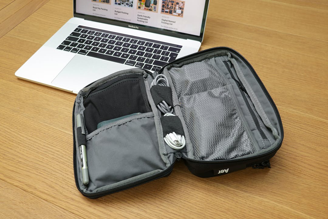 Aer Cable Kit 2 Review | Pack Hacker