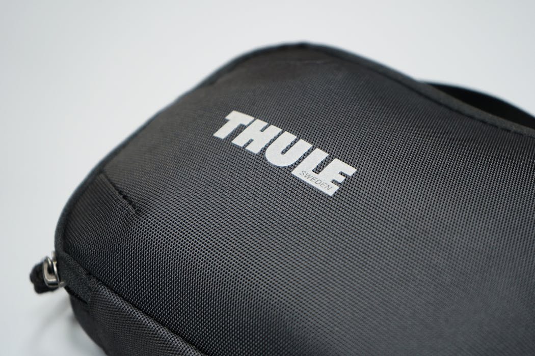 Thule Subterra PowerShuttle Review | Pack Hacker