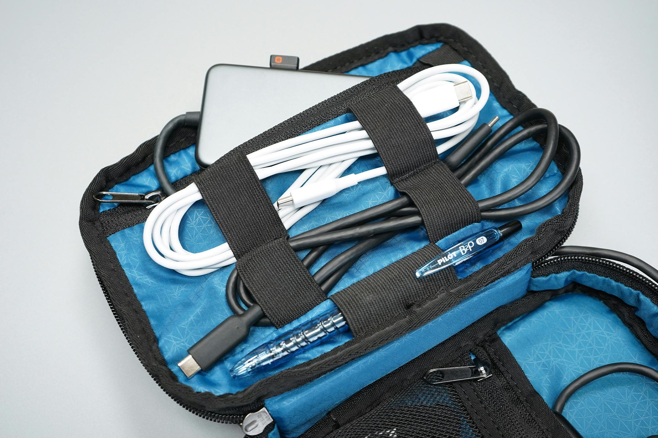 Thule Subterra PowerShuttle Review | Pack Hacker