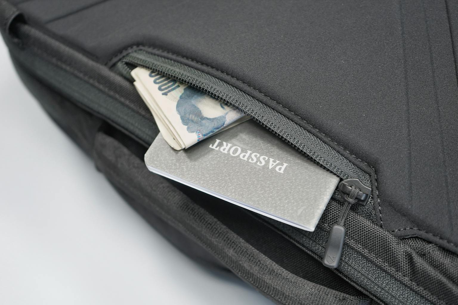 Minaal Daily 3.0 Bag Review | Pack Hacker