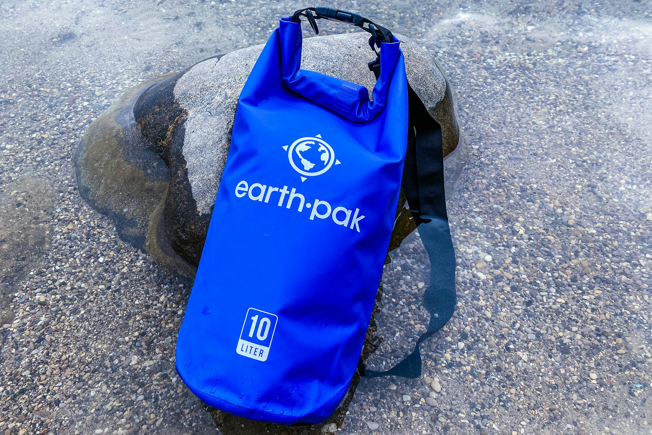 Earth Pak Original Waterproof Dry Bag 10L Review | Pack Hacker