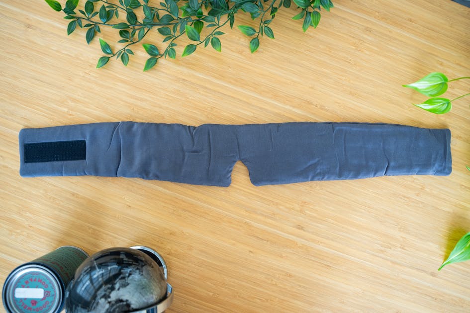 Baloo Living Weighted Silk Sleep Stone Mask | Pack Hacker