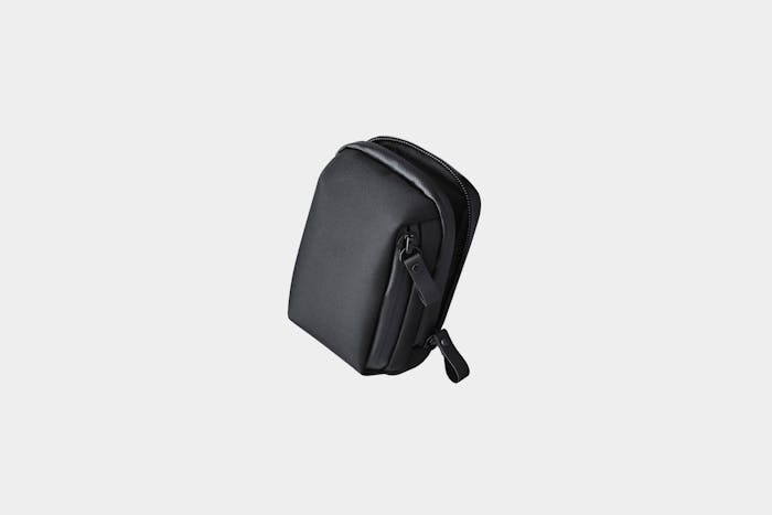 ALPAKA Metro Pouch Review | Pack Hacker