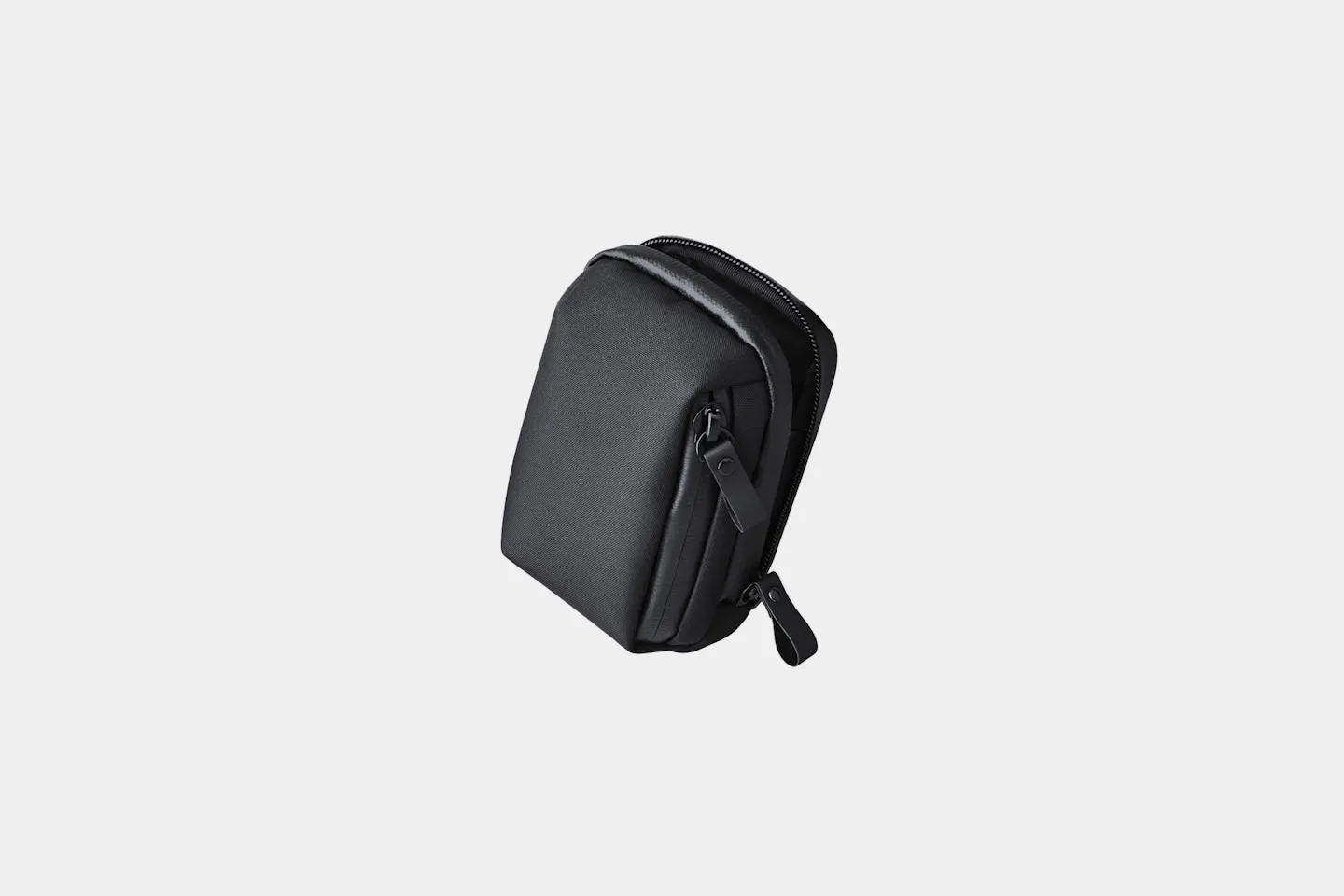 ALPAKA Metro Pouch Review | Pack Hacker