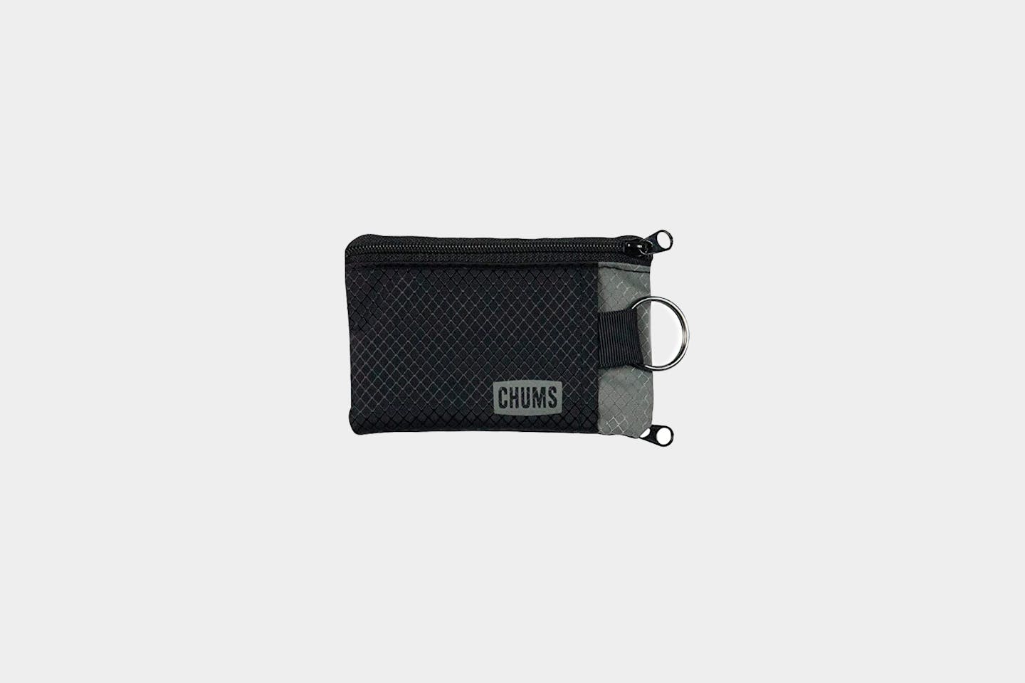 Chums Surfshorts Wallet Review | Pack Hacker