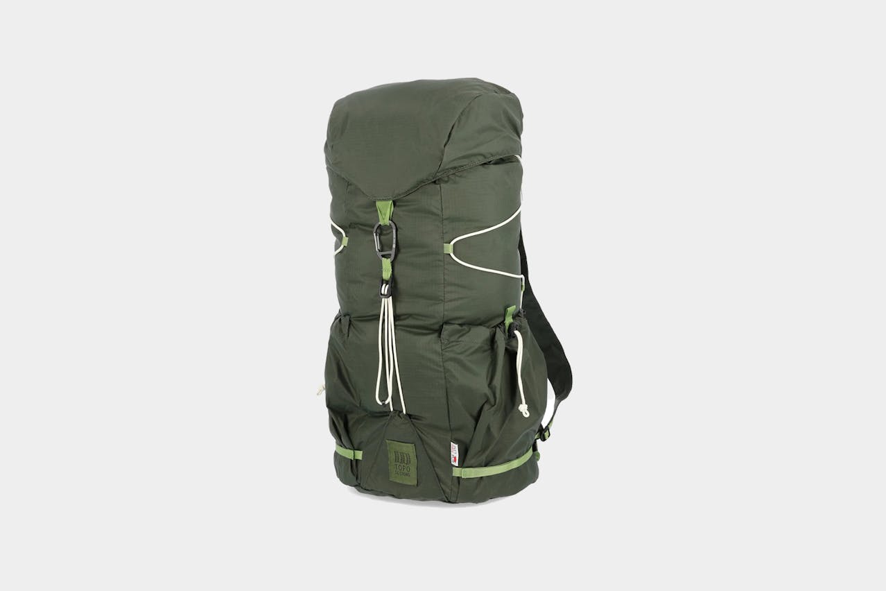 Topo Designs TopoLite Cinch Pack 16L Review | Pack Hacker