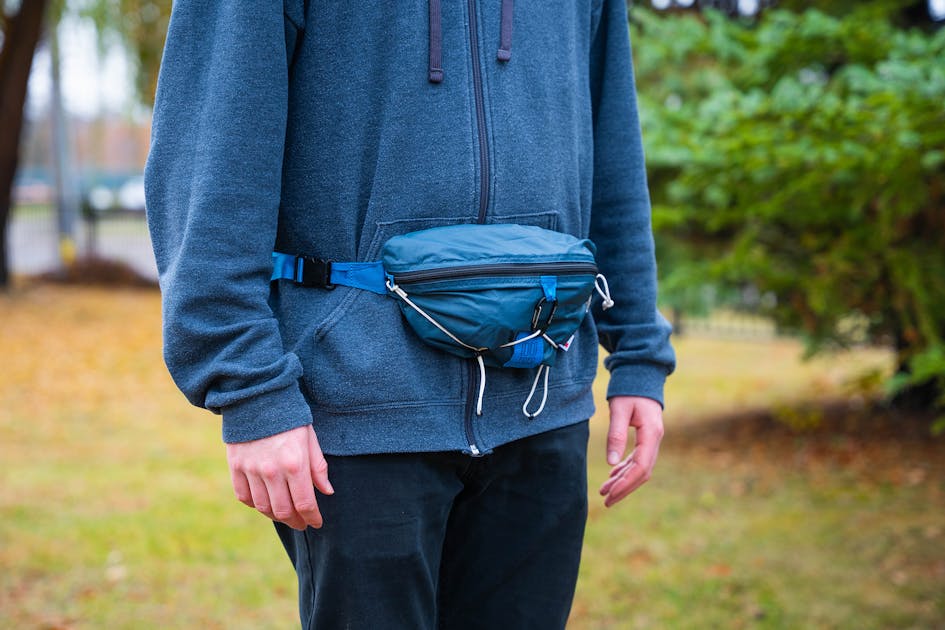 Topo Designs TopoLite Hip Pack Review | Pack Hacker
