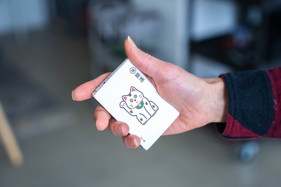 Paperwallet Micro Wallet Review | Pack Hacker