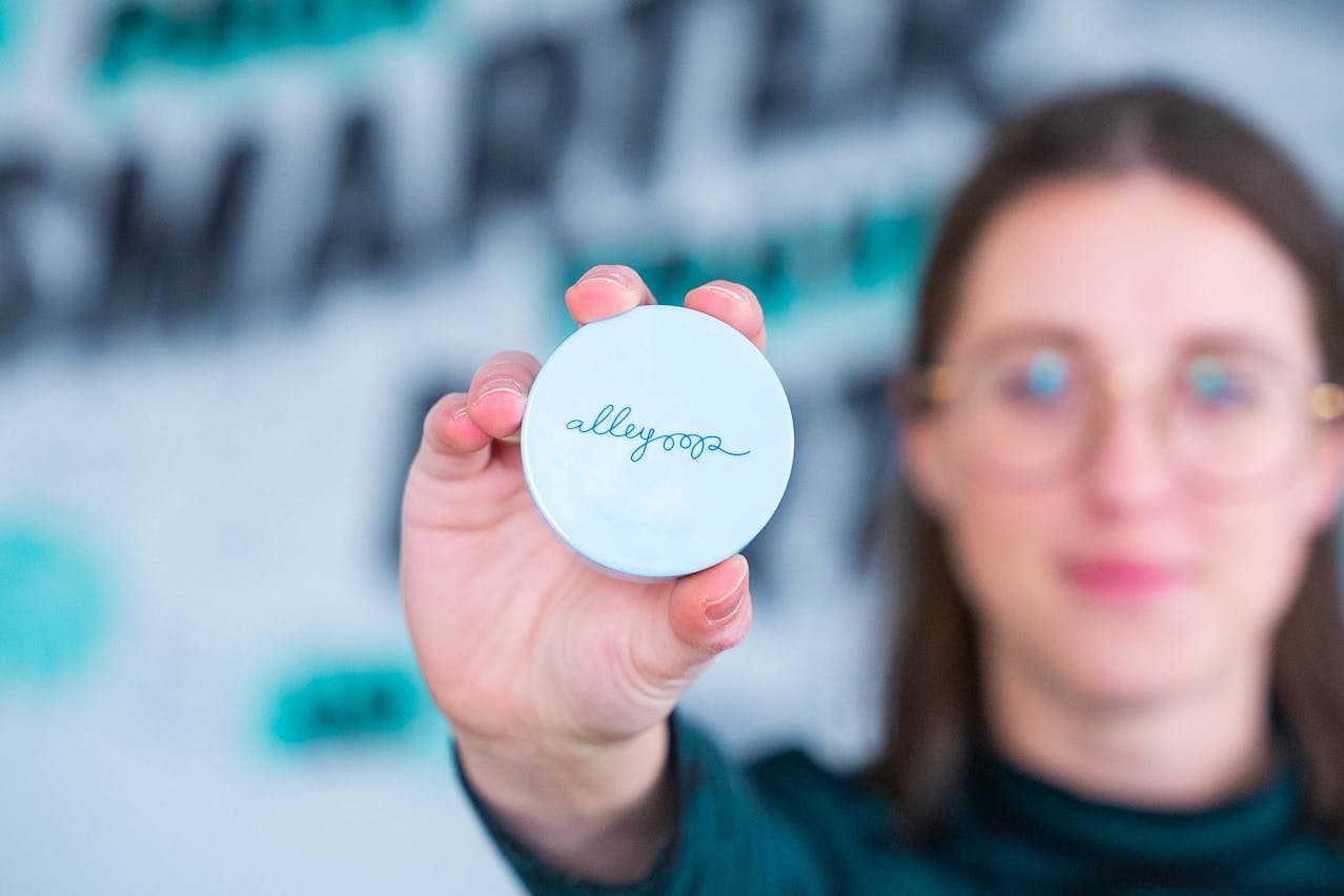 Alleyoop Stack the Odds Review | Pack Hacker