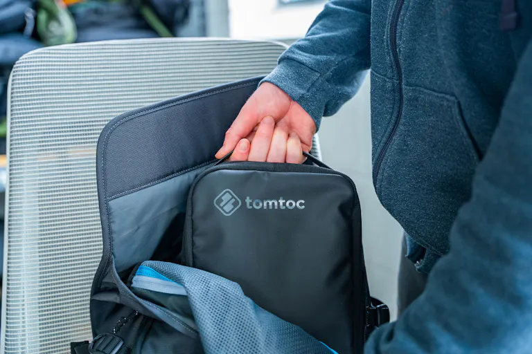 tomtoc Explorer-H01 Tech Pouch Review | Pack Hacker
