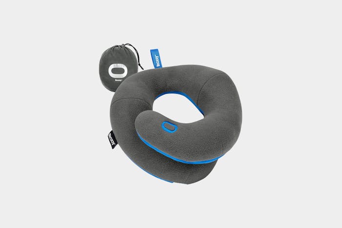 Best Travel Neck Pillow for Long Flights | Pack Hacker