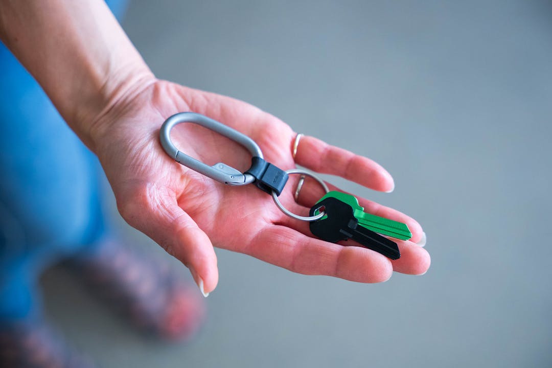 Orbitkey Clip Mini Review | Pack Hacker