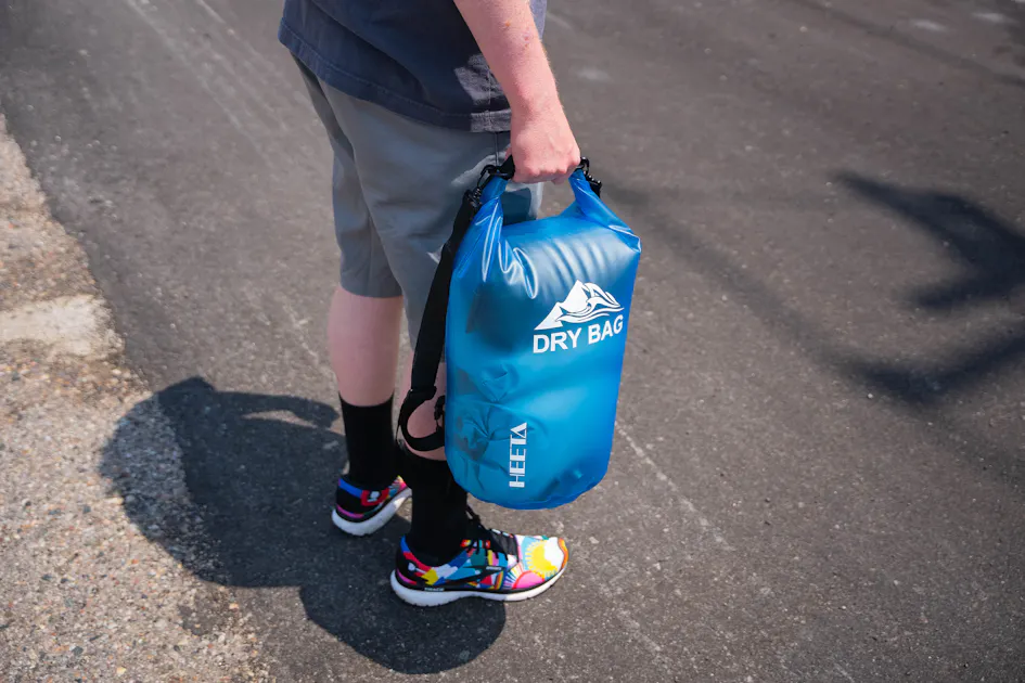 HEETA Waterproof Dry Bag 20L Review | Pack Hacker