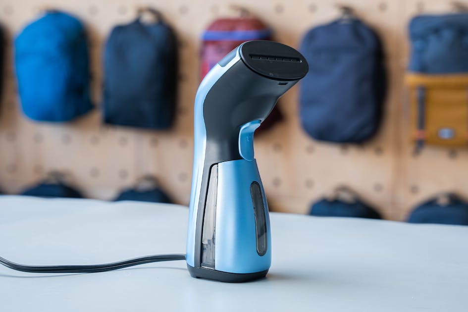 iSteam Steamer for Clothes | Pack Hacker