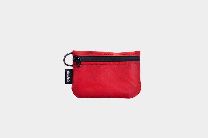 NOMATIC Refillable Spray Vial | Pack Hacker