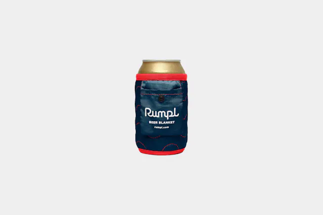 Rumpl Solid Beer Blanket | Pack Hacker
