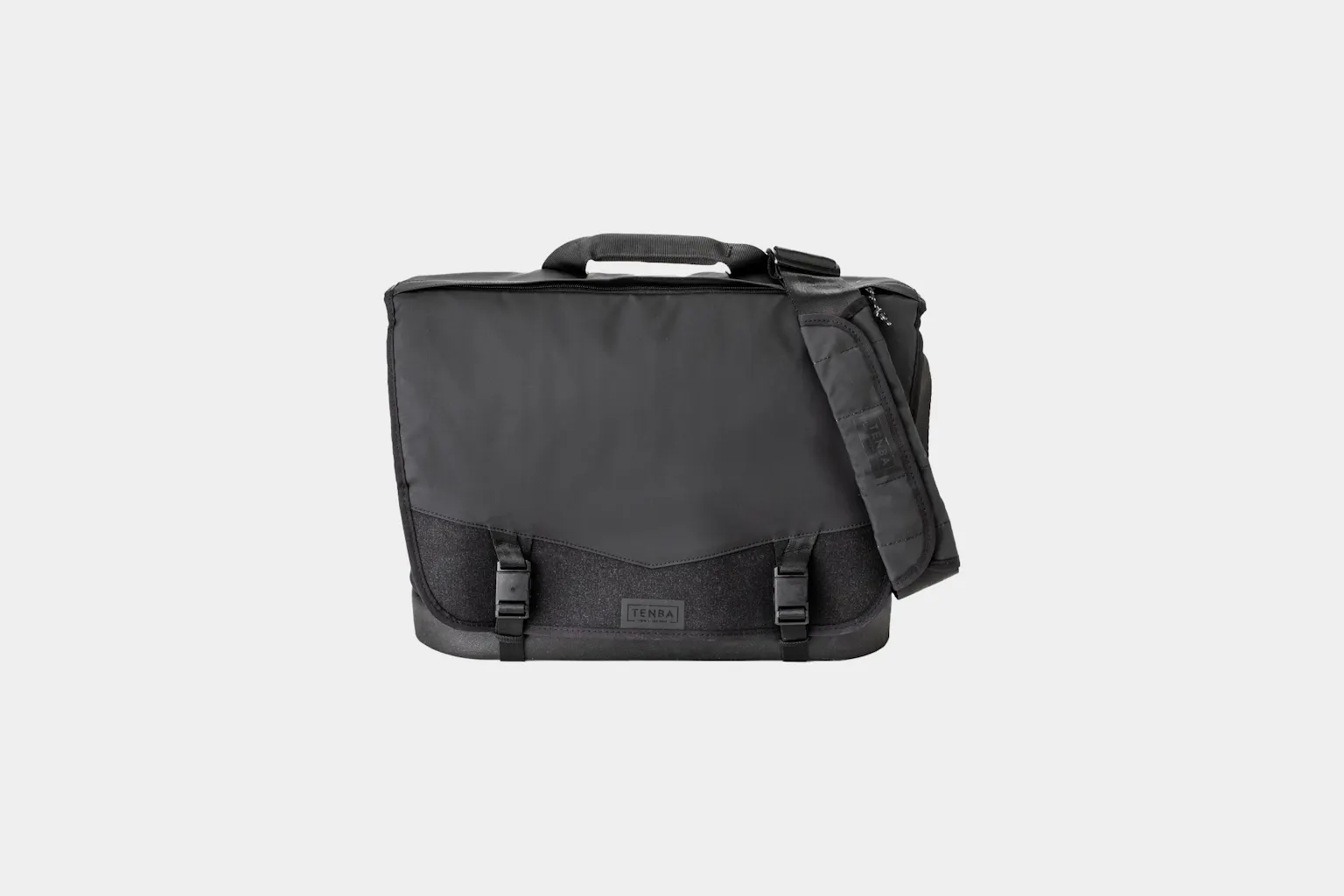 Tenba DNA 16 Slim Messenger Bag Review | Pack Hacker