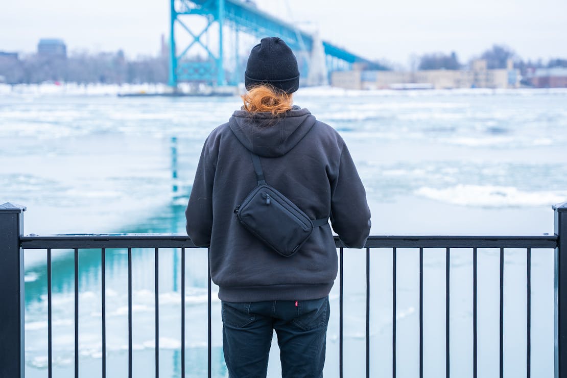 ALPAKA Elements Tech Case Max Review | Pack Hacker