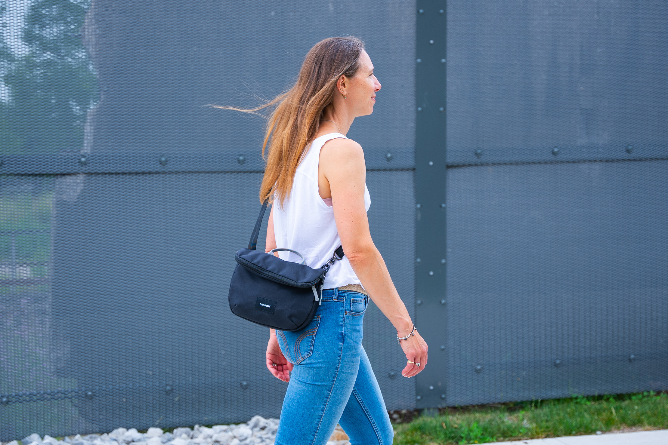 Pacsafe GO Anti Theft Saddle Crossbody Review | Pack Hacker