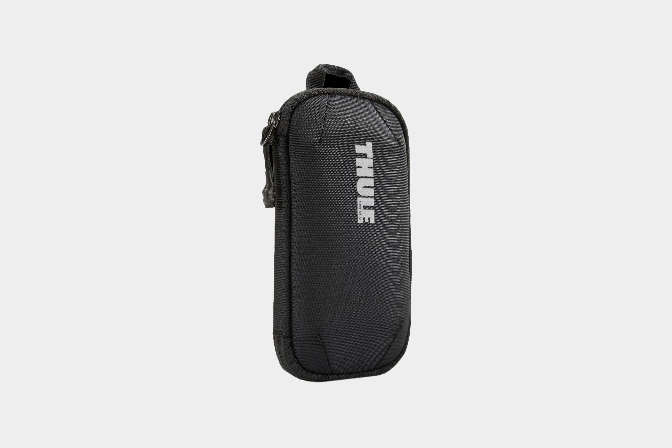 Brand: Thule | Pack Hacker