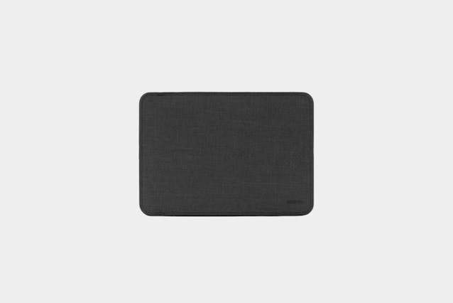 Best Laptop Sleeve and Laptop Protective Case | Pack Hacker