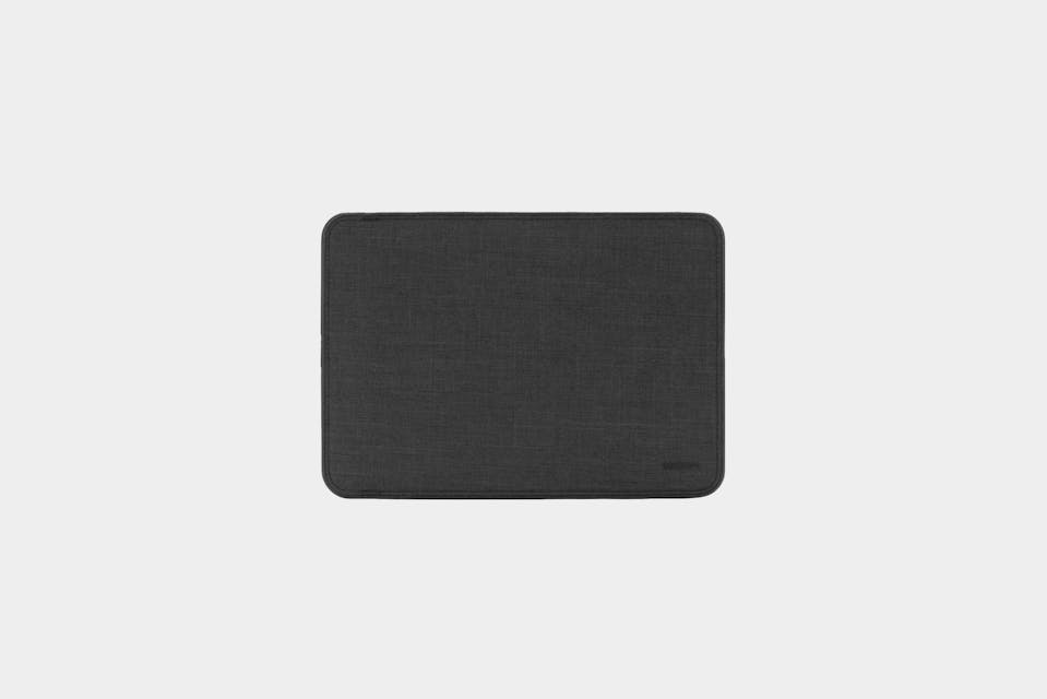Best Laptop Sleeve and Laptop Protective Case | Pack Hacker