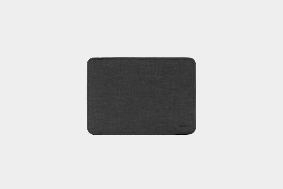 Best Laptop Sleeve and Laptop Protective Case | Pack Hacker