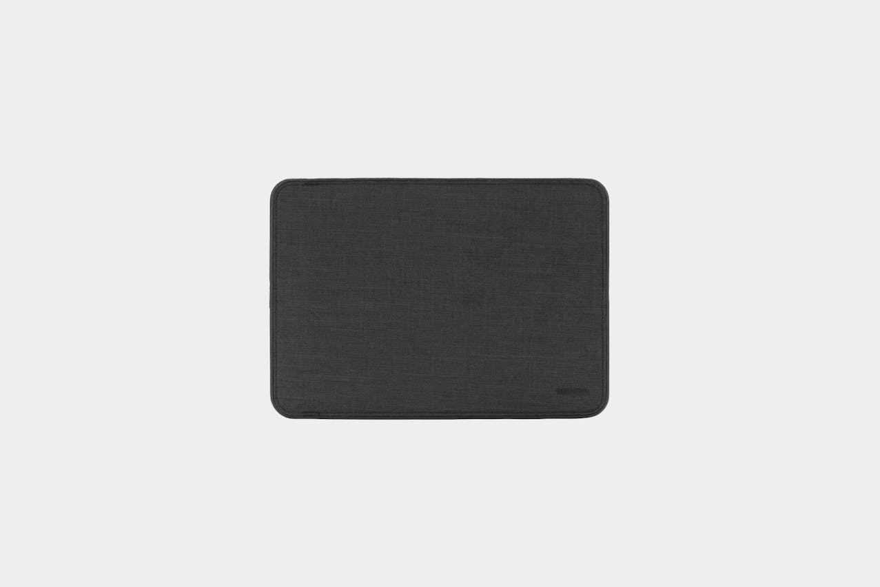 Best Laptop Sleeve and Laptop Protective Case | Pack Hacker