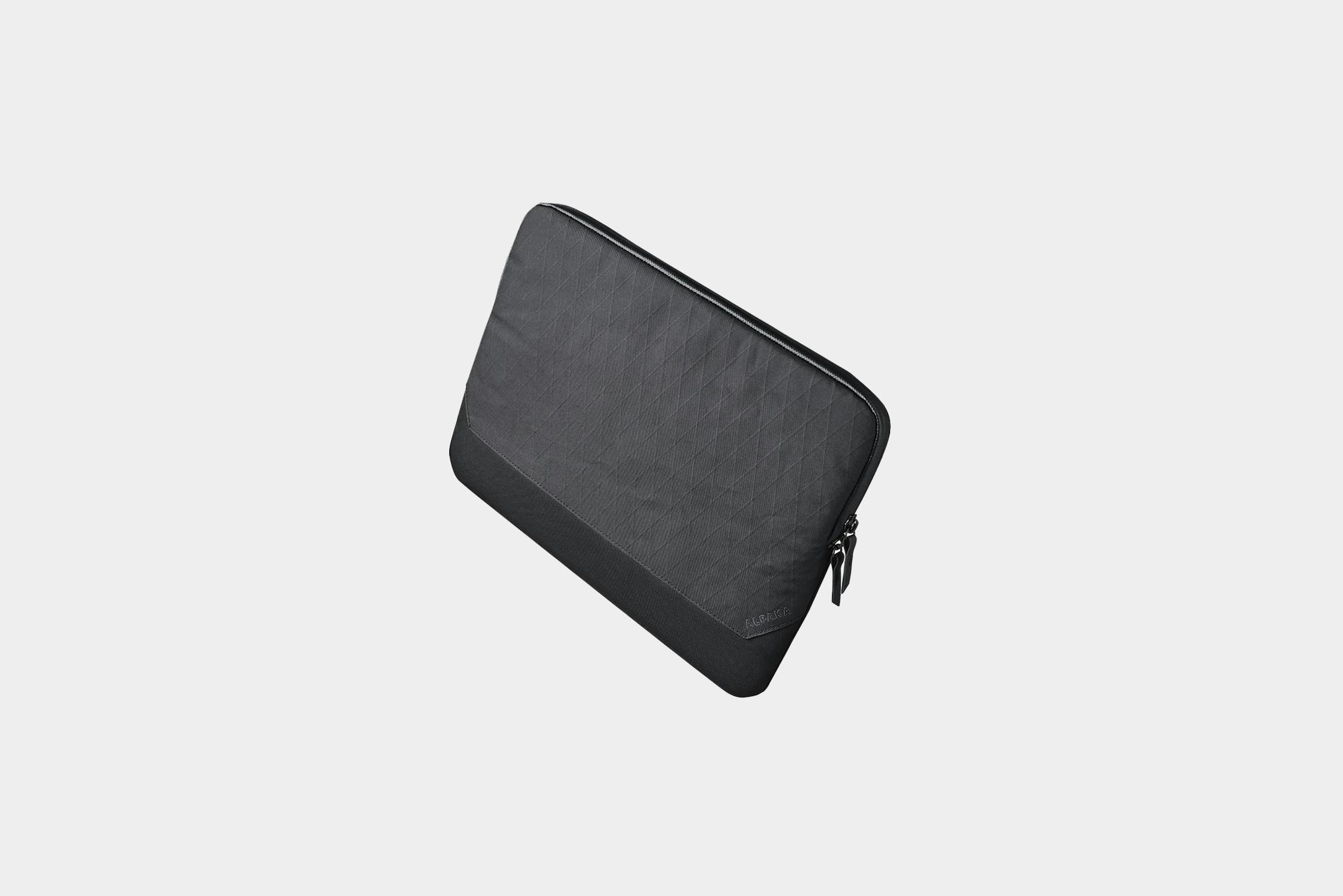 Best Laptop Sleeve and Laptop Protective Case | Pack Hacker