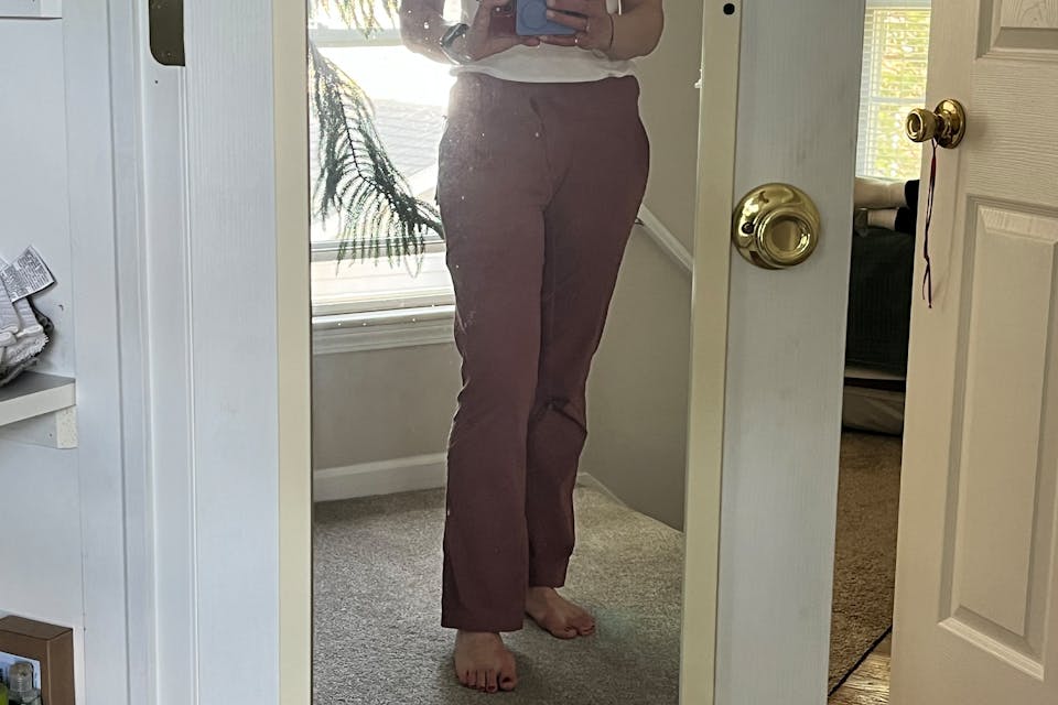 11 Best Travel Pants for Women | Pack Hacker