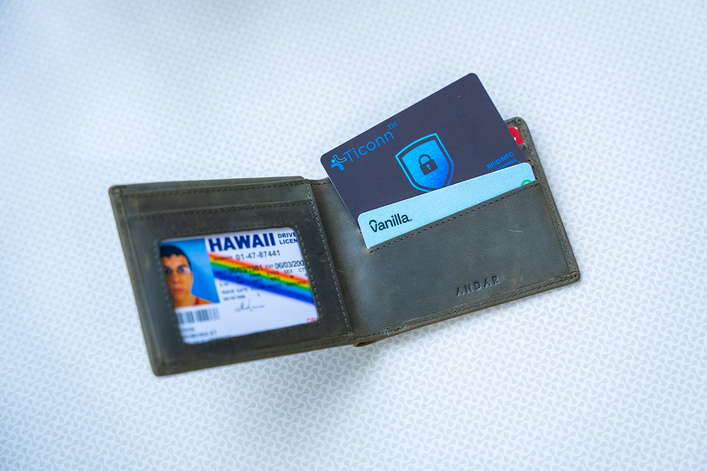 Best RFID Wallet for Keeping Your Cards Safe | Pack Hacker