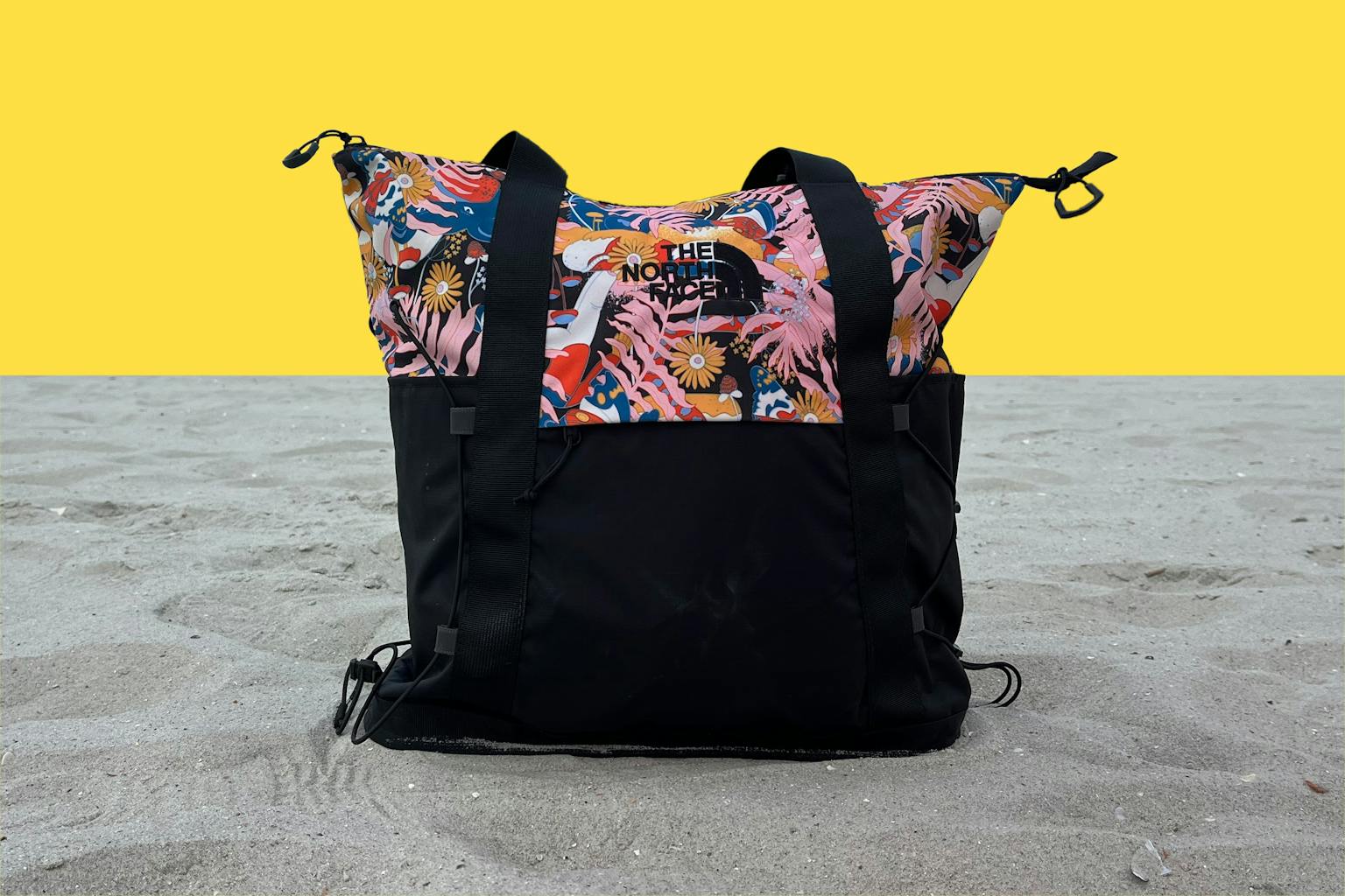 10 Best Beach Bags and Pool Totes | Pack Hacker