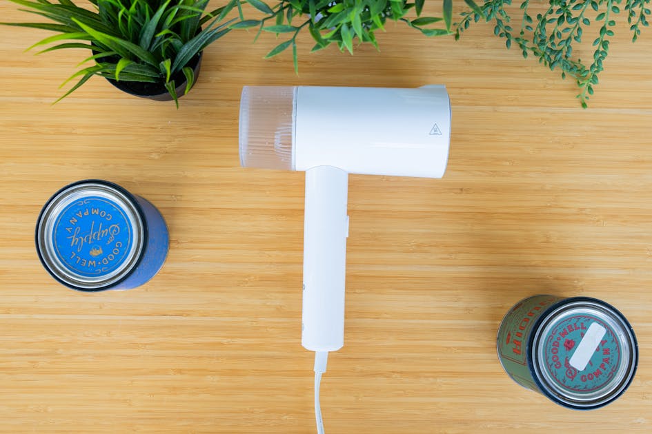 BEAUTURAL Garment Steamer | Pack Hacker