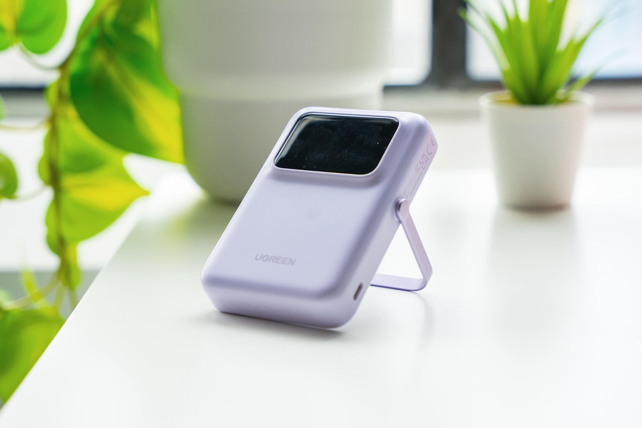 Ugreen Uno Wireless Power Bank 10000mAh Review | Pack Hacker