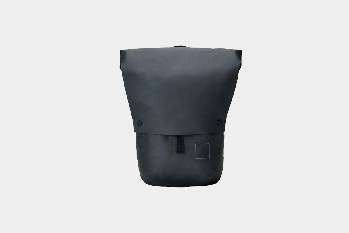 EVERGOODS ELEMENT Weathershed 22L Review | Pack Hacker