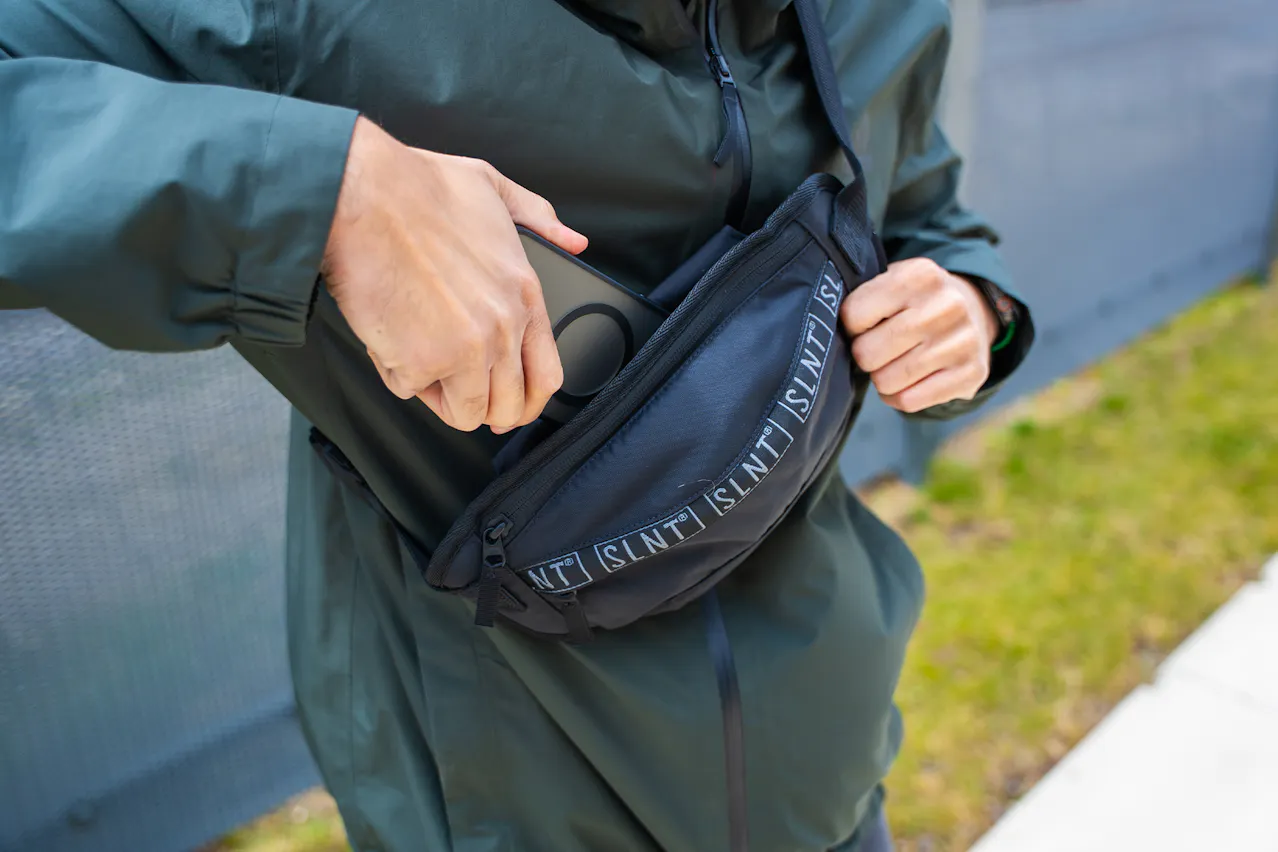 SLNT Essentials Faraday Sling Review | Pack Hacker