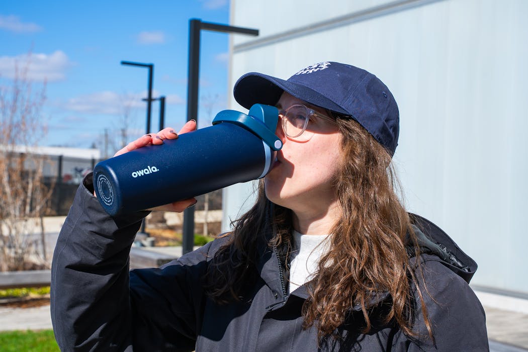 Owala FreeSip Sway Review | Pack Hacker