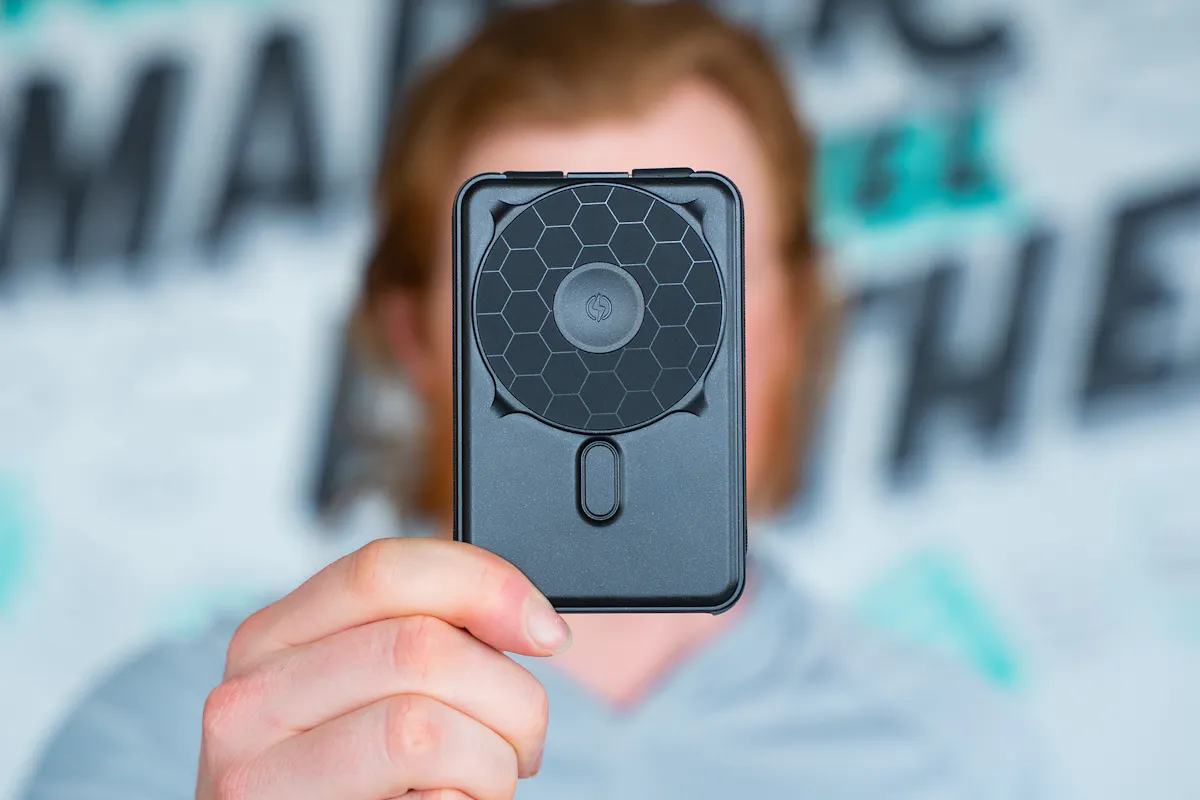 The Ridge Power Bank (10k mAh) Review | Pack Hacker