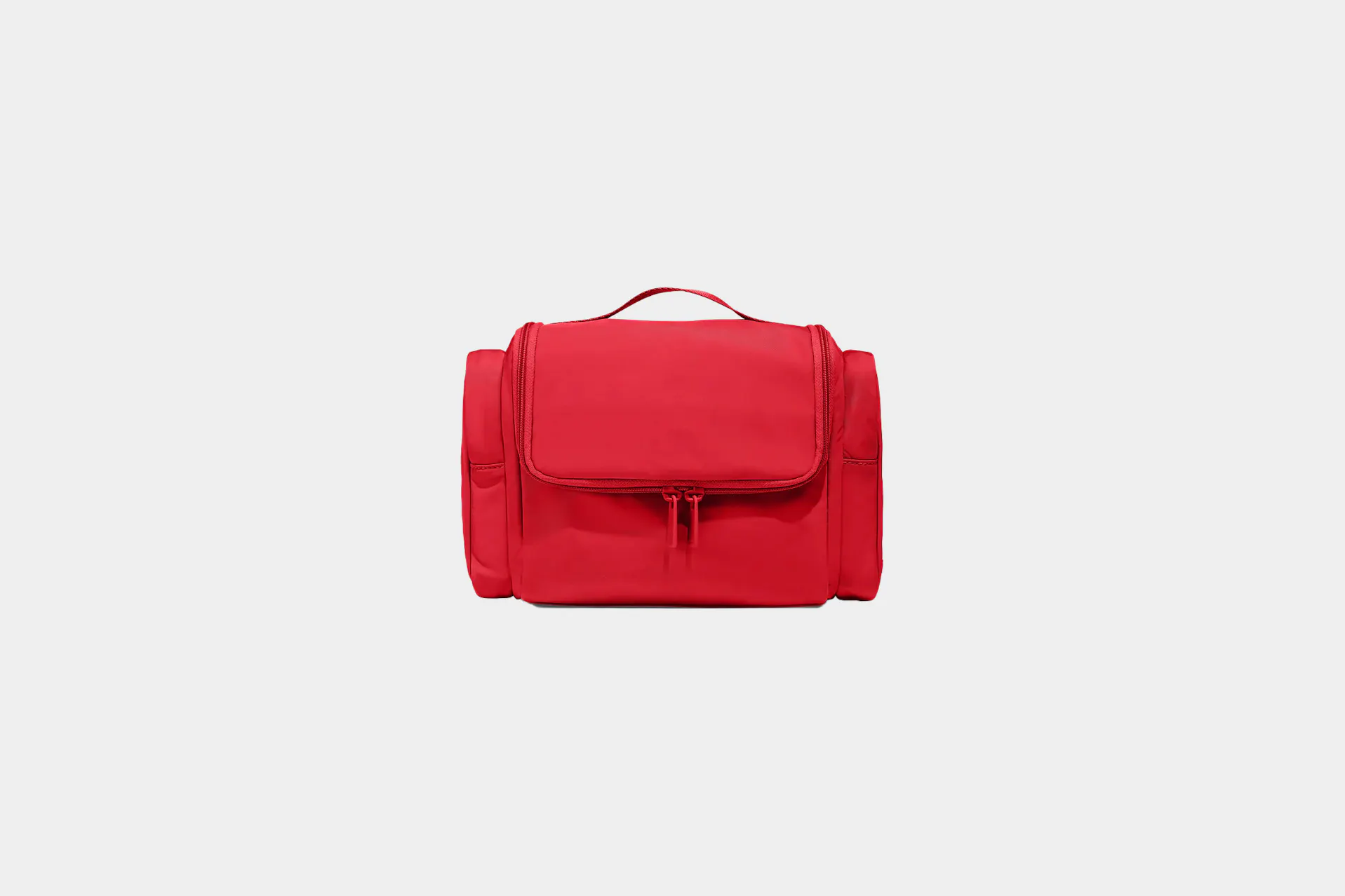 Away Featherlight Hanging Travel Vanity Review | Pack Hacker